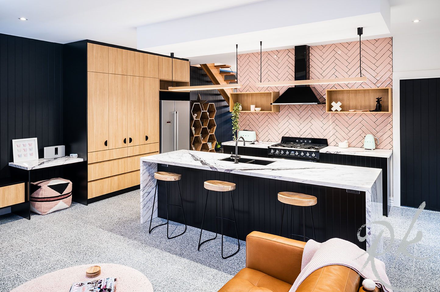 Kitchen Gallery - Pretty In Pink - Rosemount Kitchens